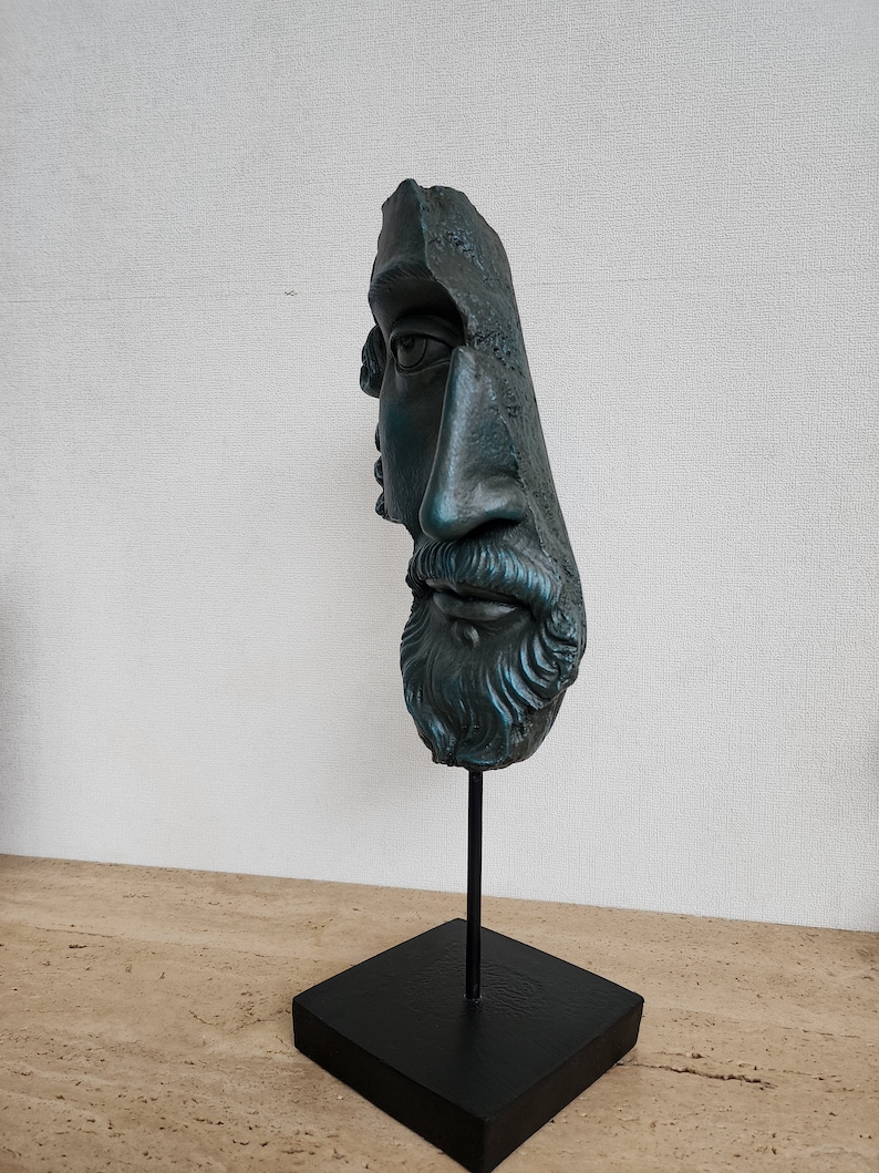 Half Face Zeus Figurine , Head of Zeus, God of Thunder, Zeus Figure ...