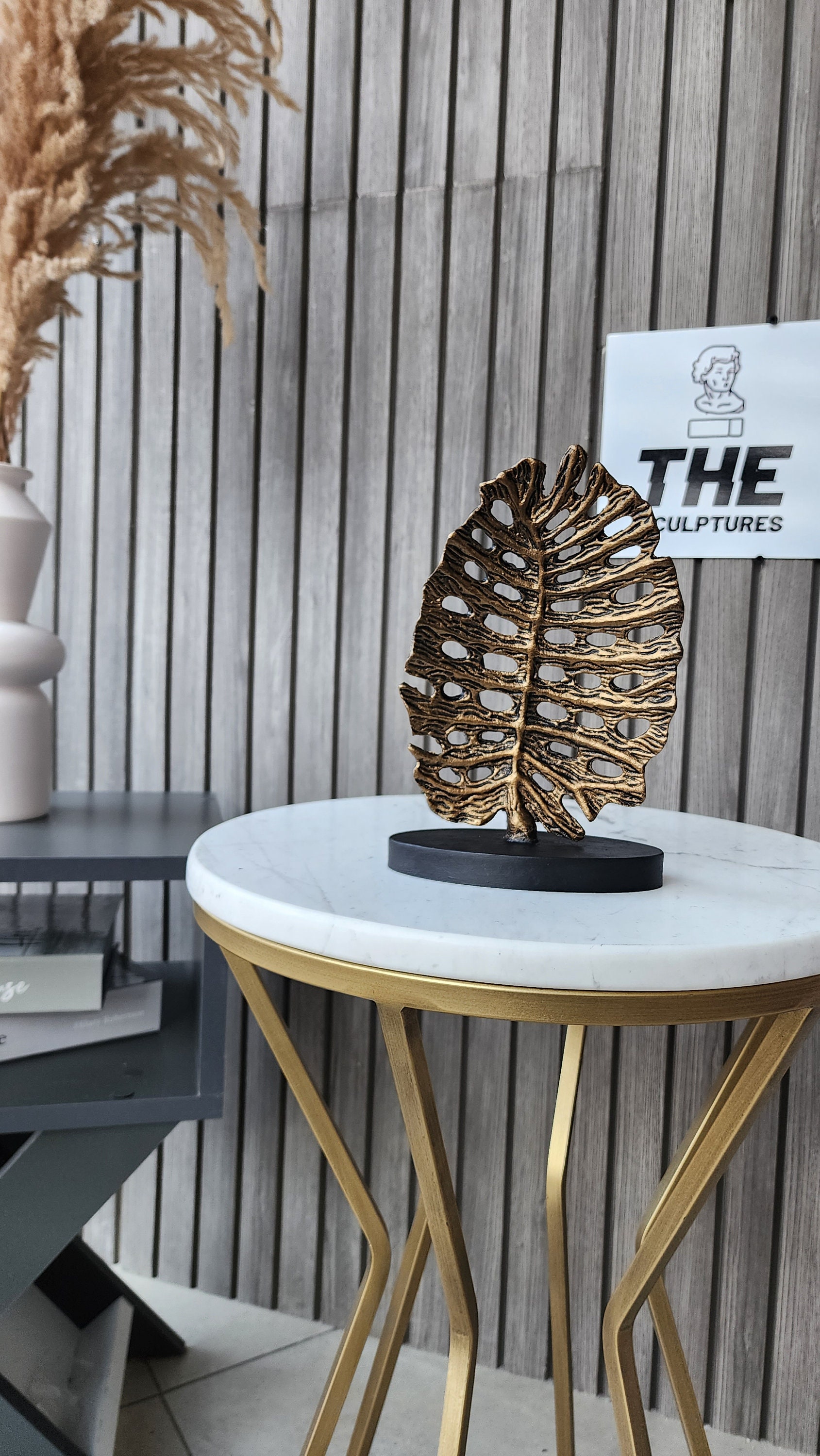 Monstera Deliciosa Statue, Leaf Statue, Leaf Decor, Leaf Design Decor ...