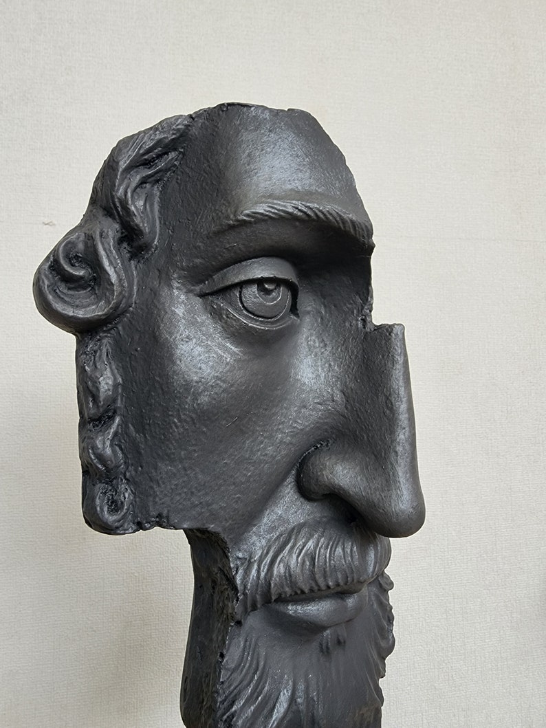 Half Face Zeus Figurine , Head of Zeus, God of Thunder, Zeus Figure ...