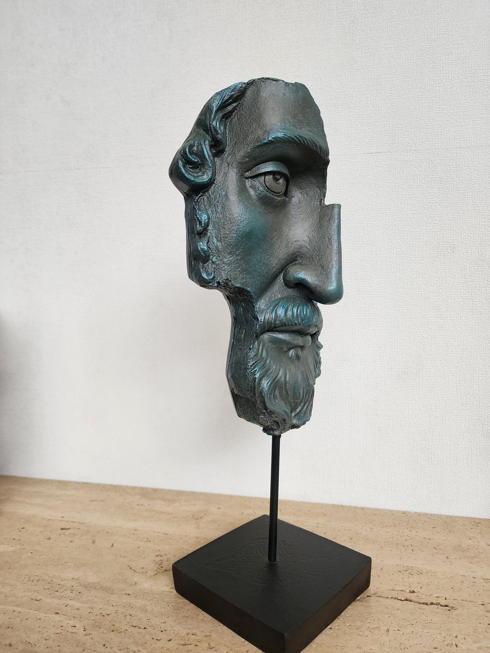 Half Face Zeus Figurine , Head of Zeus, God of Thunder, Zeus Figure ...