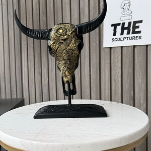 Horned Skeleton Bull Head, Skeleton Bull Head, Horned Bull Head, Bull ...