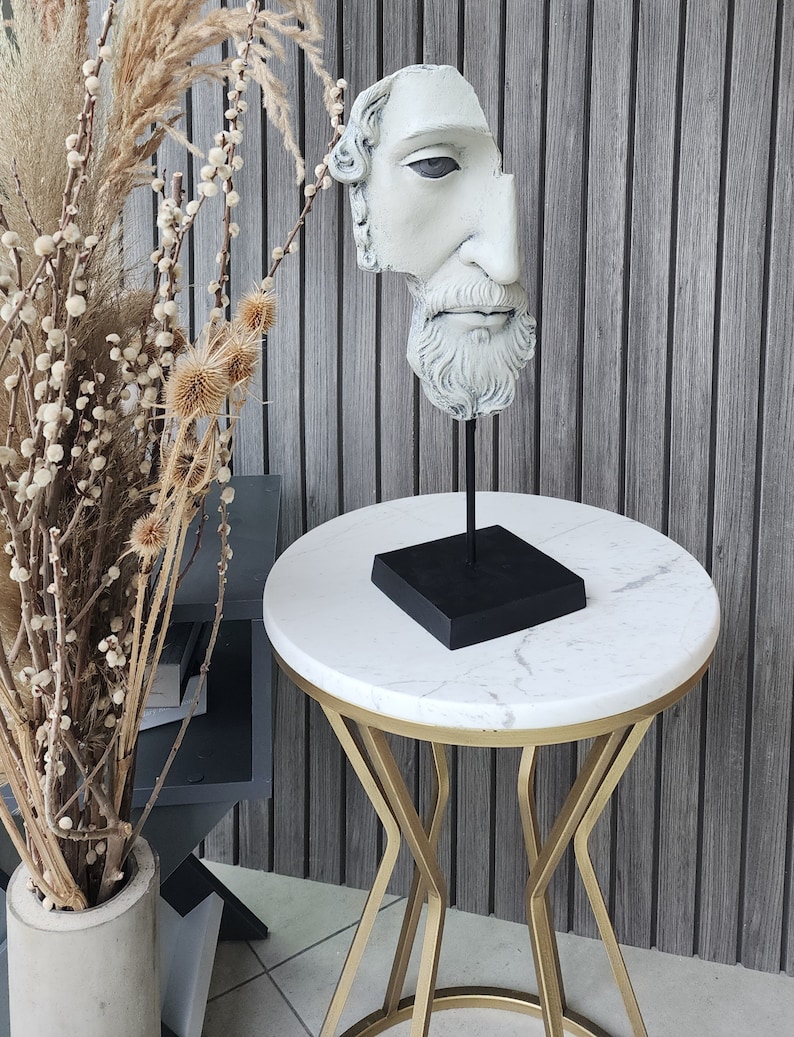 Half Face Zeus Figurine , Head of Zeus, God of Thunder, Zeus Figure ...