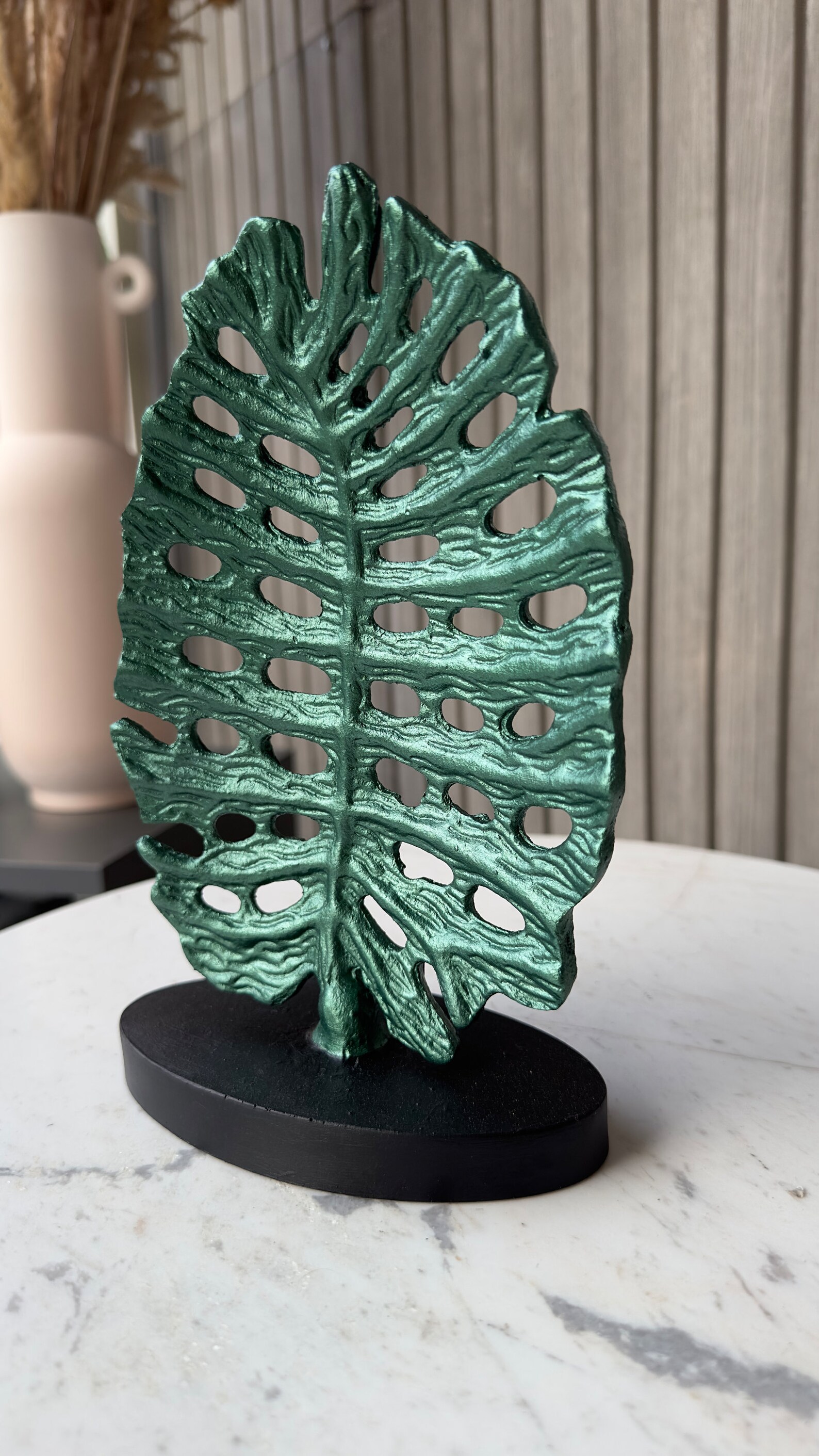 Monstera Deliciosa Statue, Leaf Statue, Leaf Decor, Leaf Design Decor ...