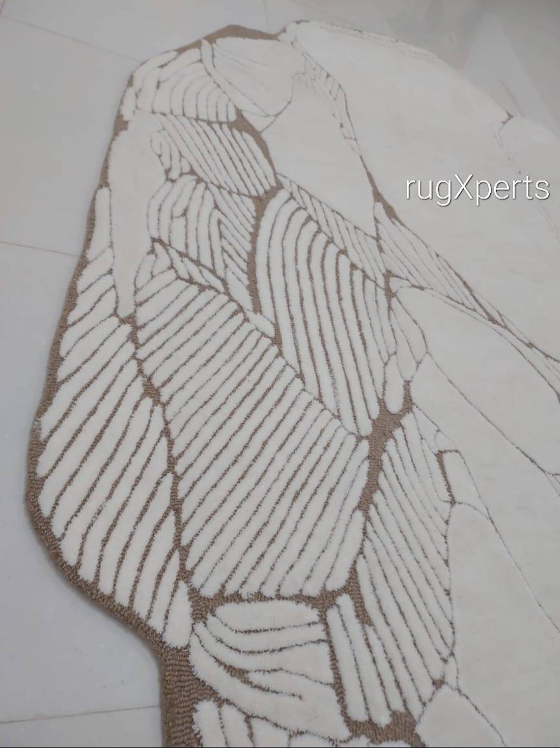 Premium Quality Modern Abstract Odd Shape Area Rug for Living Room ...