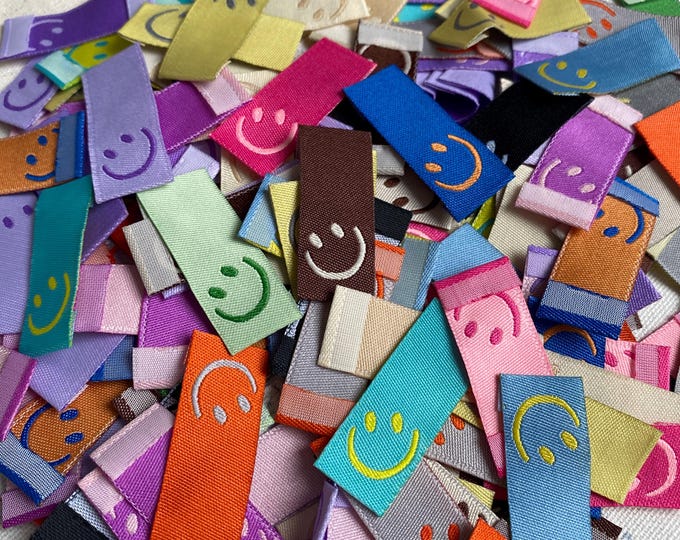10X Smiling Face Labels, Sewing Labels, Fabric Labels, Fabric Tags - Etsy