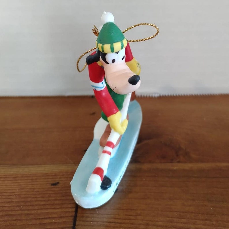Disney Goofey 1992 Hockey Ice Skate Holiday Christmas Ornament Made in ...