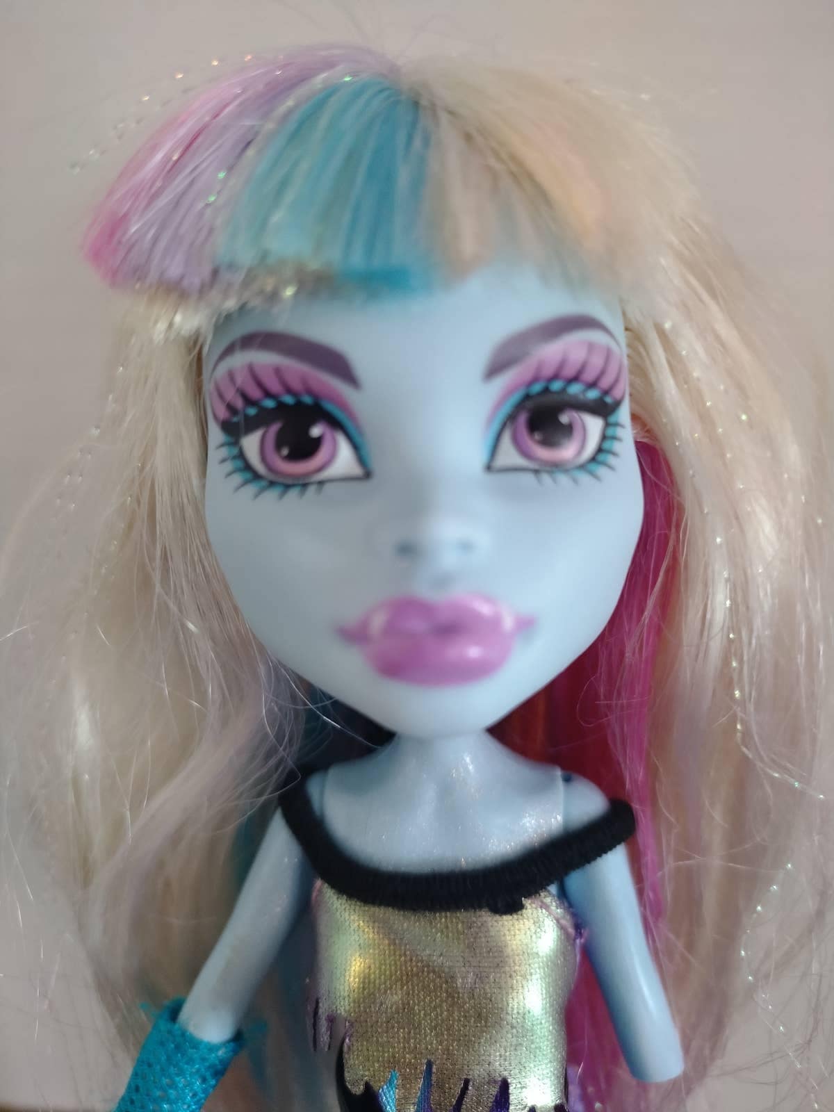 Monster High HTF Retired G1 Abbey Bominable Picture Day Missing Parts ...