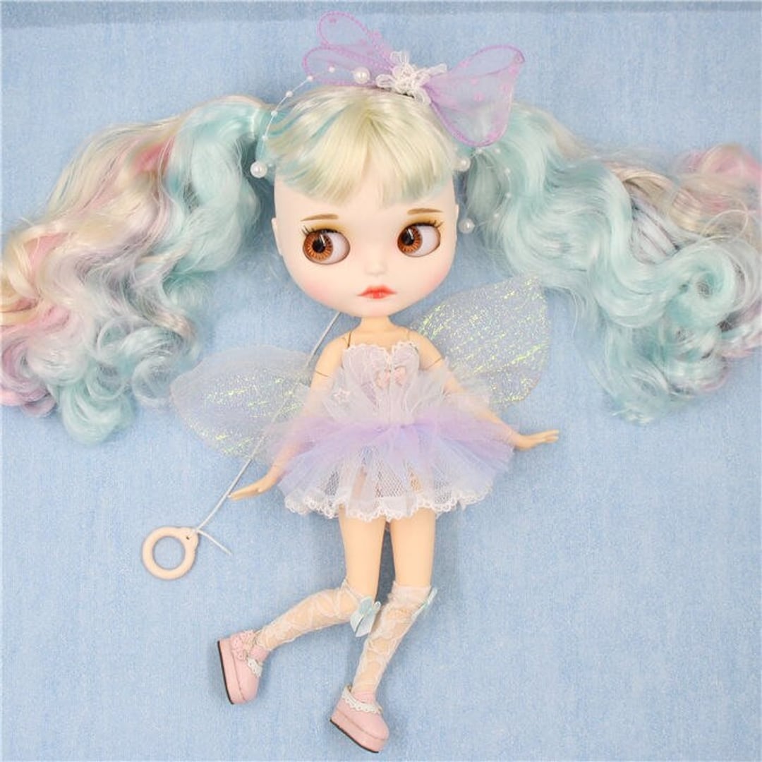 Judith – Premium Custom Neo Blythe Doll With Multi-color Hair, White ...