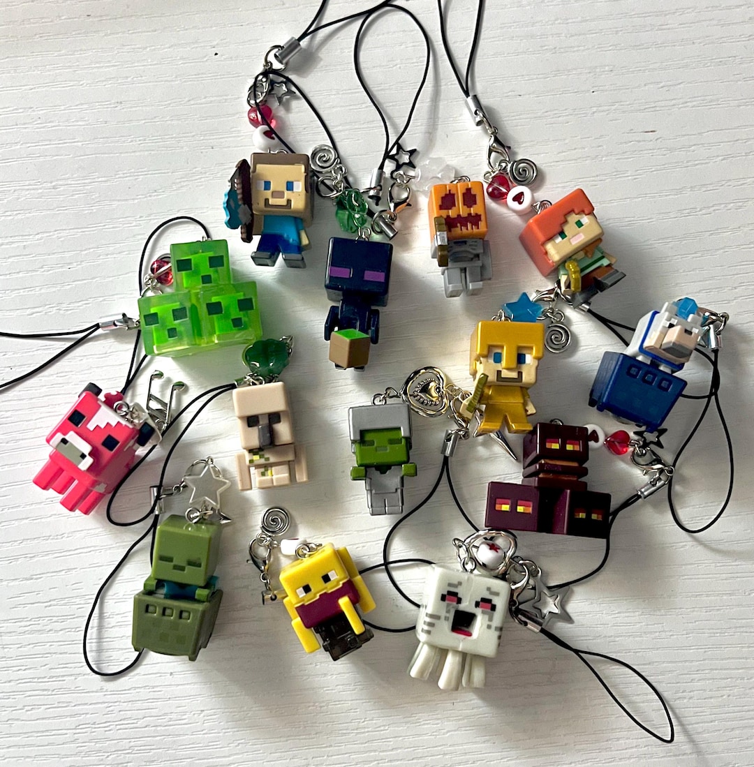 Minecraft Inspired Keychain Phonecharm / Cute Unique Accessories ...