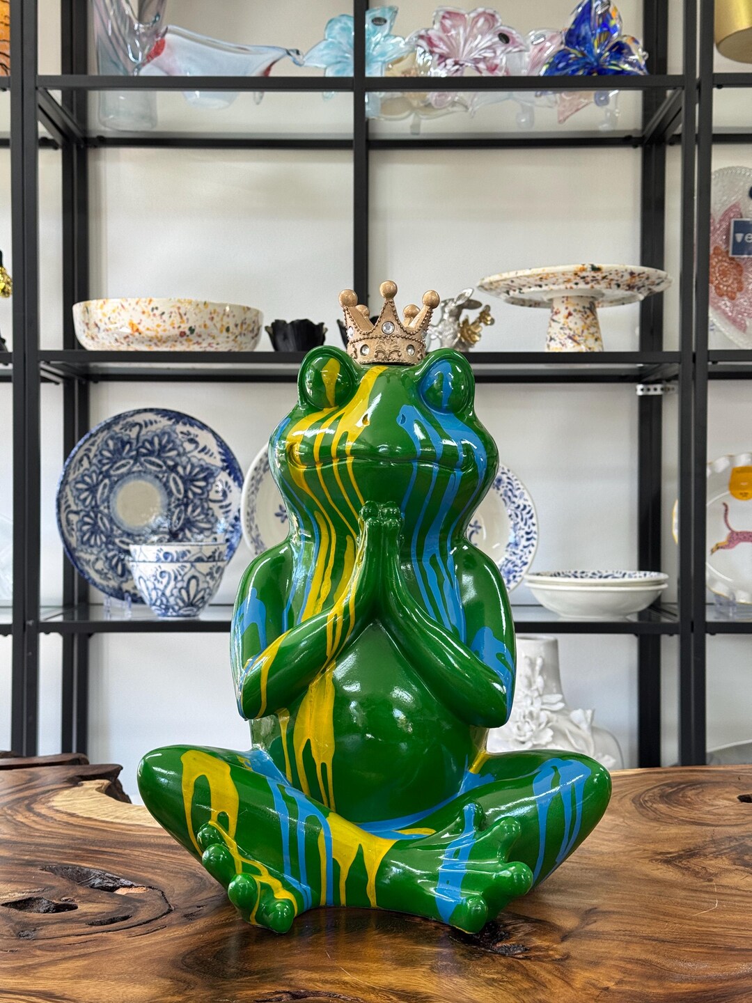 Frog Statue / Sculpture Toad With Crown / Figure Green / Decoration ...