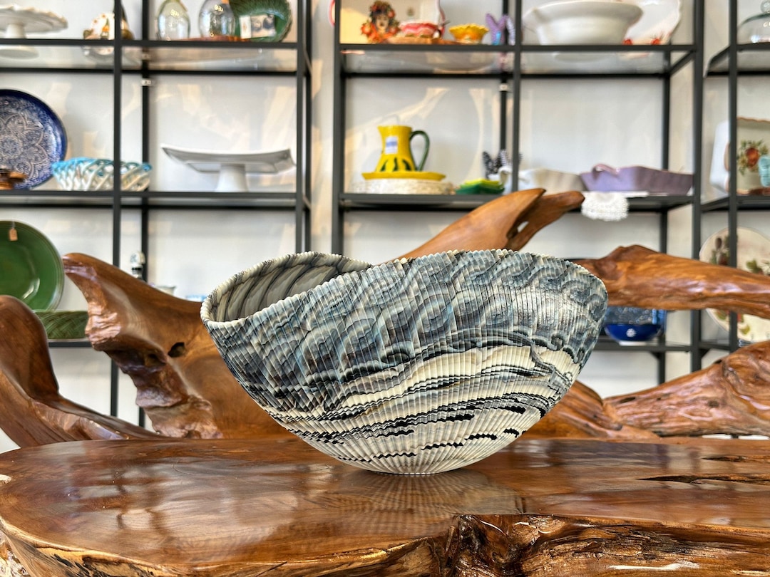 Bowl / Large Shell Shaped Bowl / Seashell / Glass Bowl / Handmade From ...