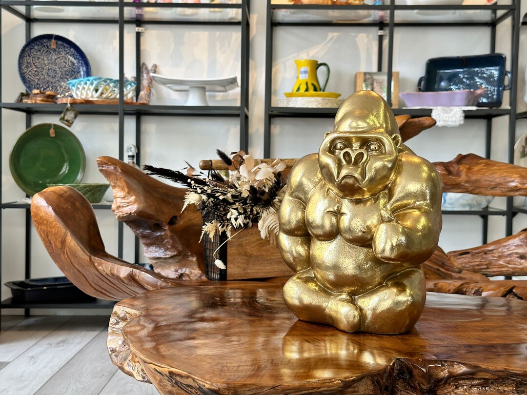 Gorilla Statue / Sitting Gorilla Gold / Animal Statue / Modern ...