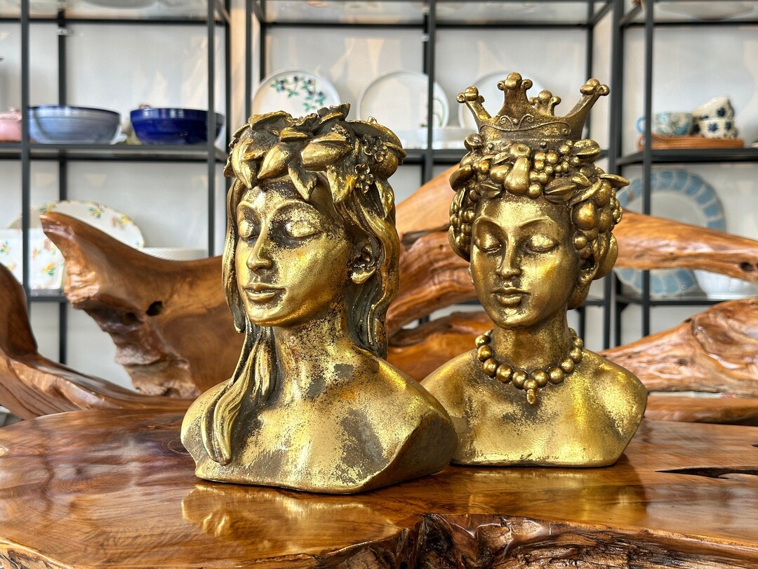 Woman's Head Statue / Figure Women With Crown / Flowerpot Gold ...