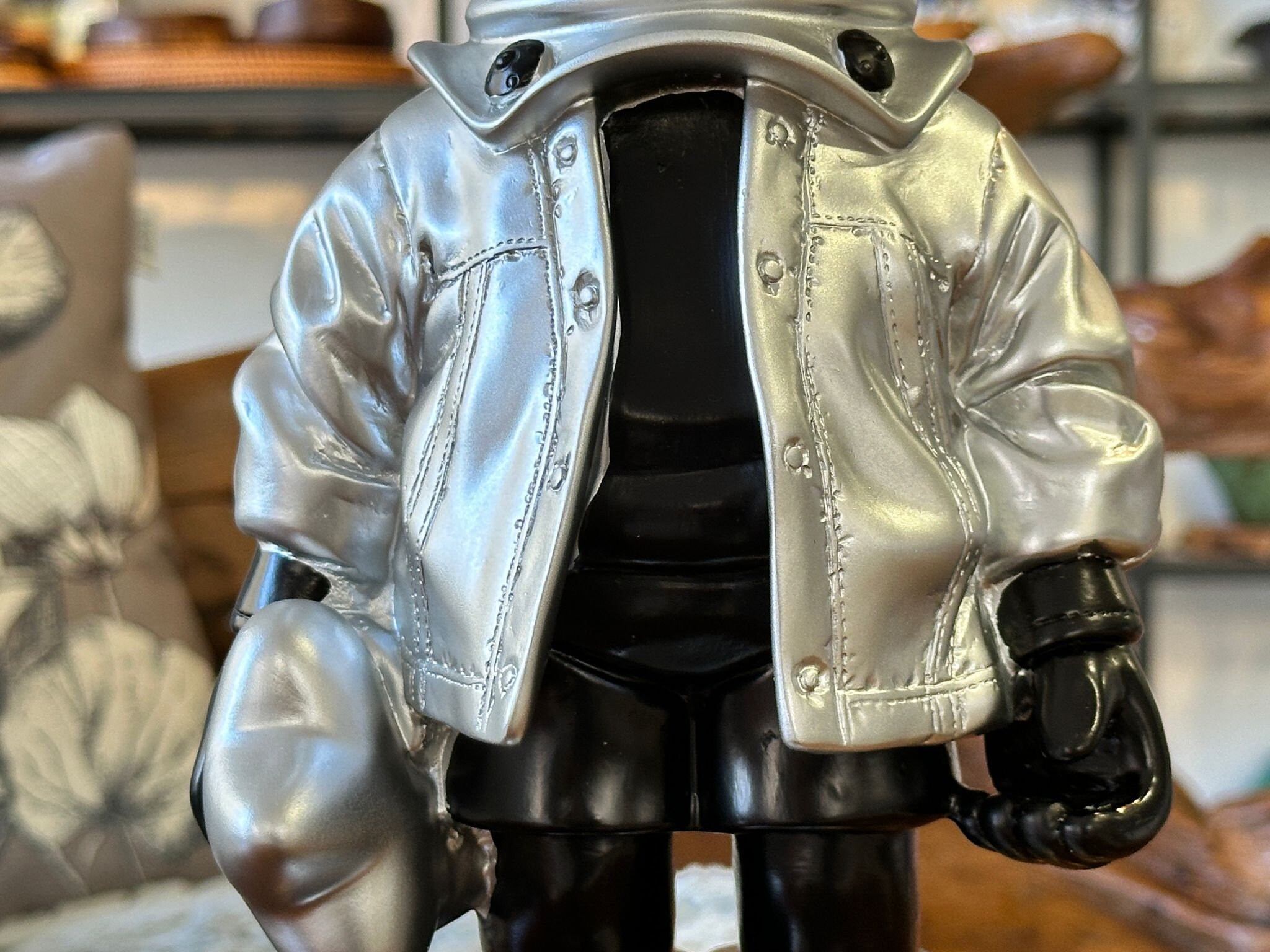 Astronaut Statue / Sculpture Cosmonaut Silver / Decoration / Design ...