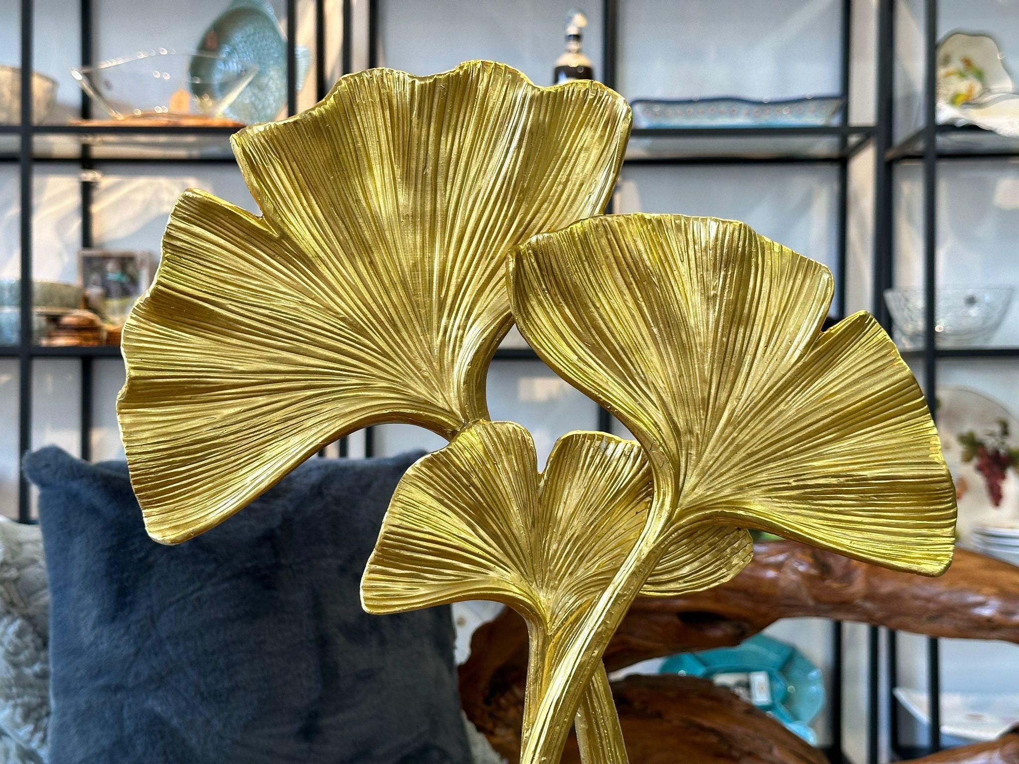 Statue Ginkgo Leaves / Modern Sculpture Gold / Figure Ginkgo / Table ...