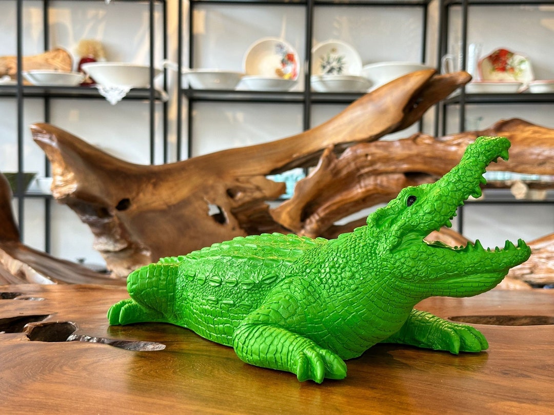 Crocodile Money Box / Green Alligator / Crocodile / Decoration / Table ...