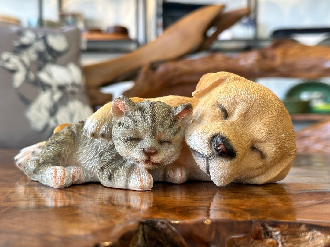 Statue Cat and Dog / Realistic Animals Figure / Sculpture / Decoration ...