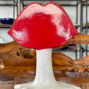 Lips Statue / Figure Red Lips / Modern Sculpture / Decor / Table ...
