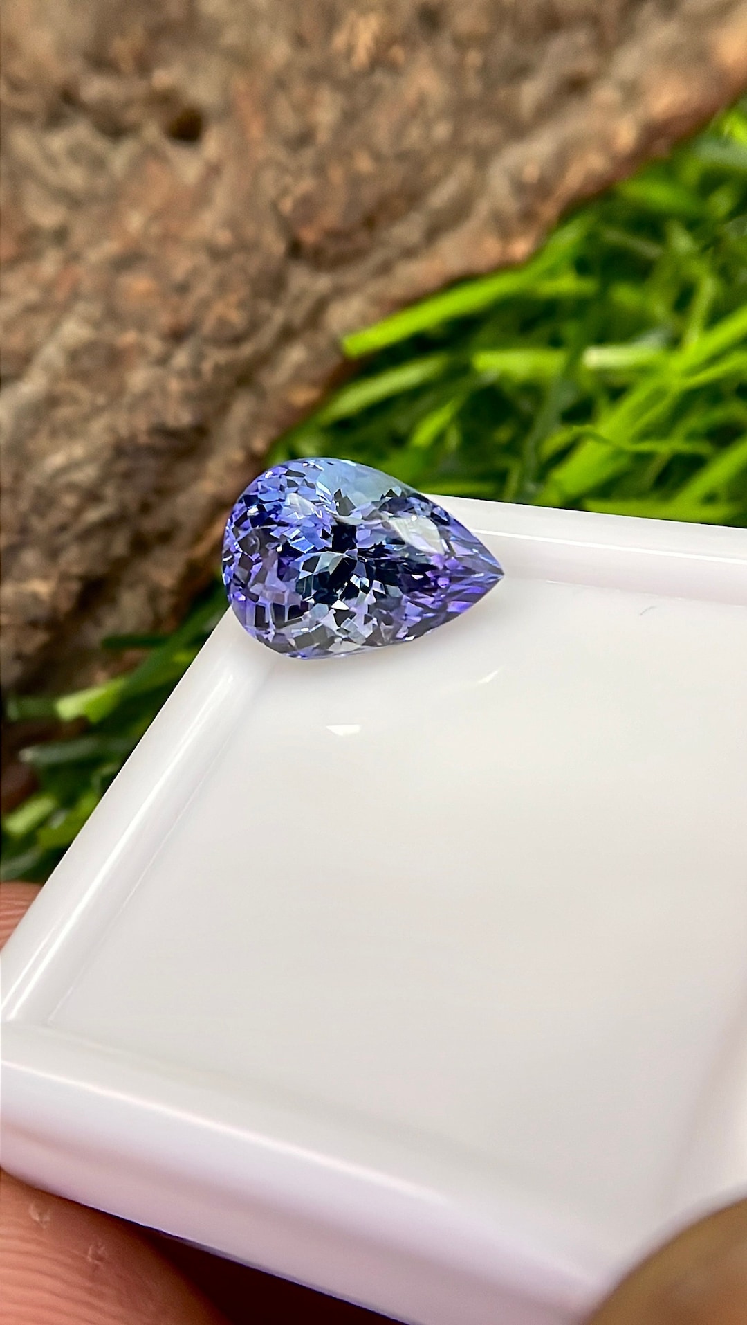Mermaid Color Natural Tanzanite Unheated Pear Cut , 3.40 Cts , 11x8 Mm ...