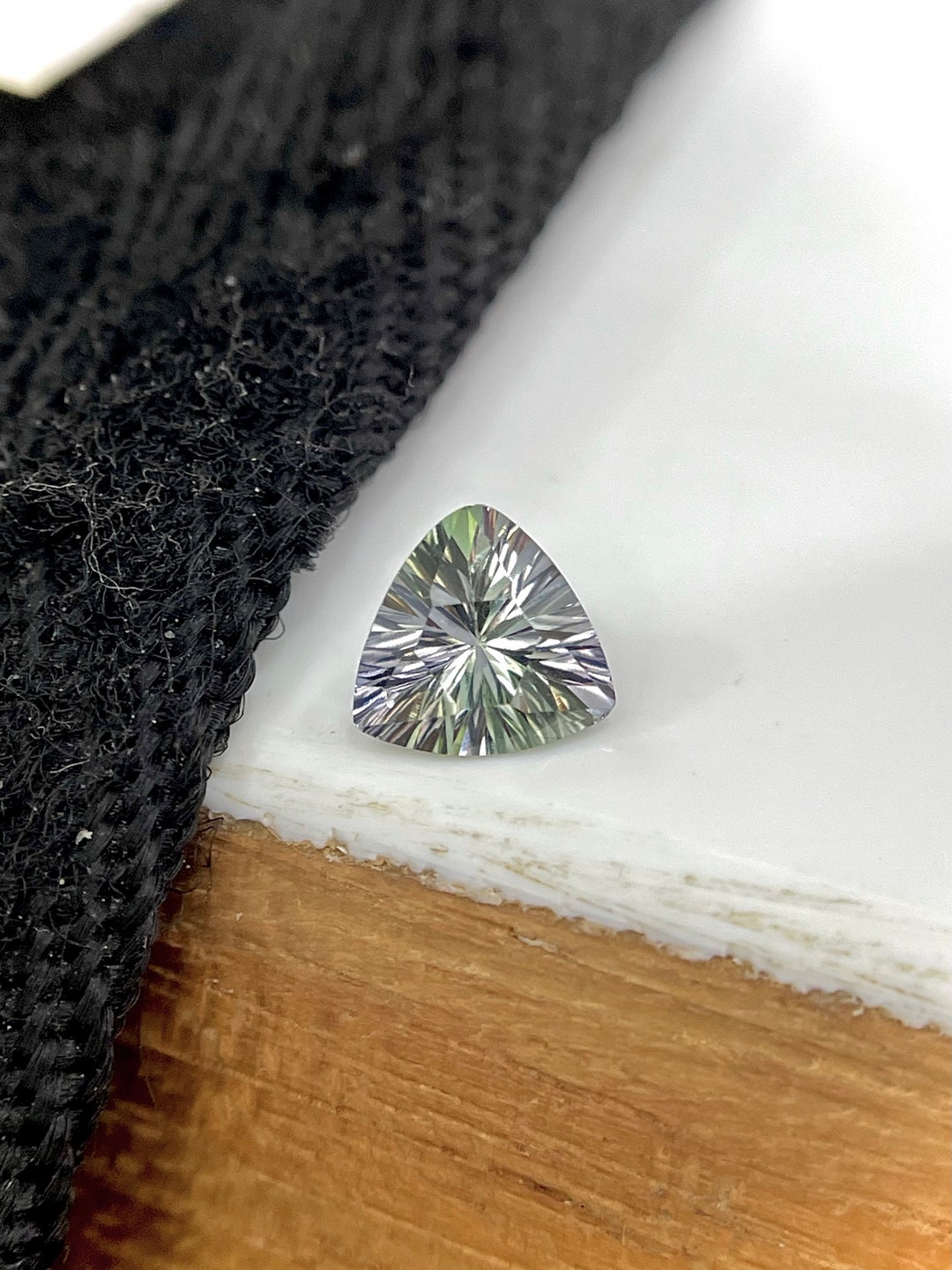Mermaid Tanzanite 1 Cts 7.8 Mm Unheated Green Tanzanite - Etsy