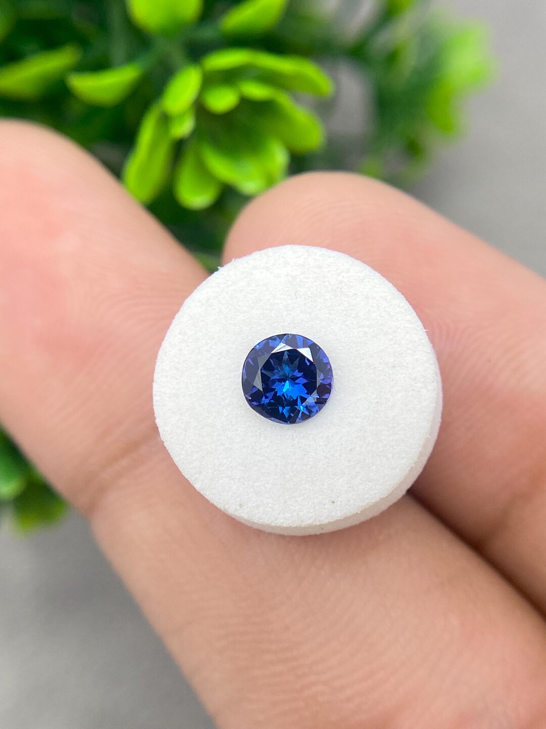 Super Deluxe Colour Natural Tanzanite Round Cut Gemstone | 0.40 Cts | 5 ...