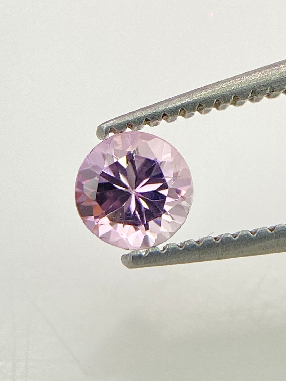 Very Rare Pink Color Natural Tanzanite Round Cut Loose Gemstone Weight ...