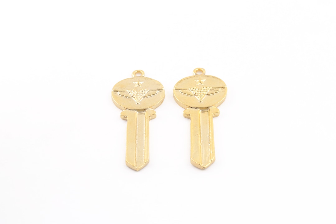 24k Shiny Gold Plated Key Pendant, Wing Detailed Key Jewelry, Gold ...