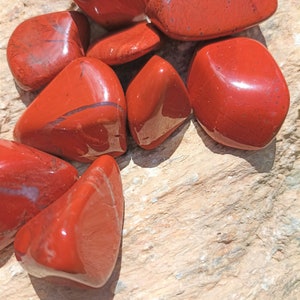 Rolled Stone of Red Jasper, Lithotherapy - Etsy