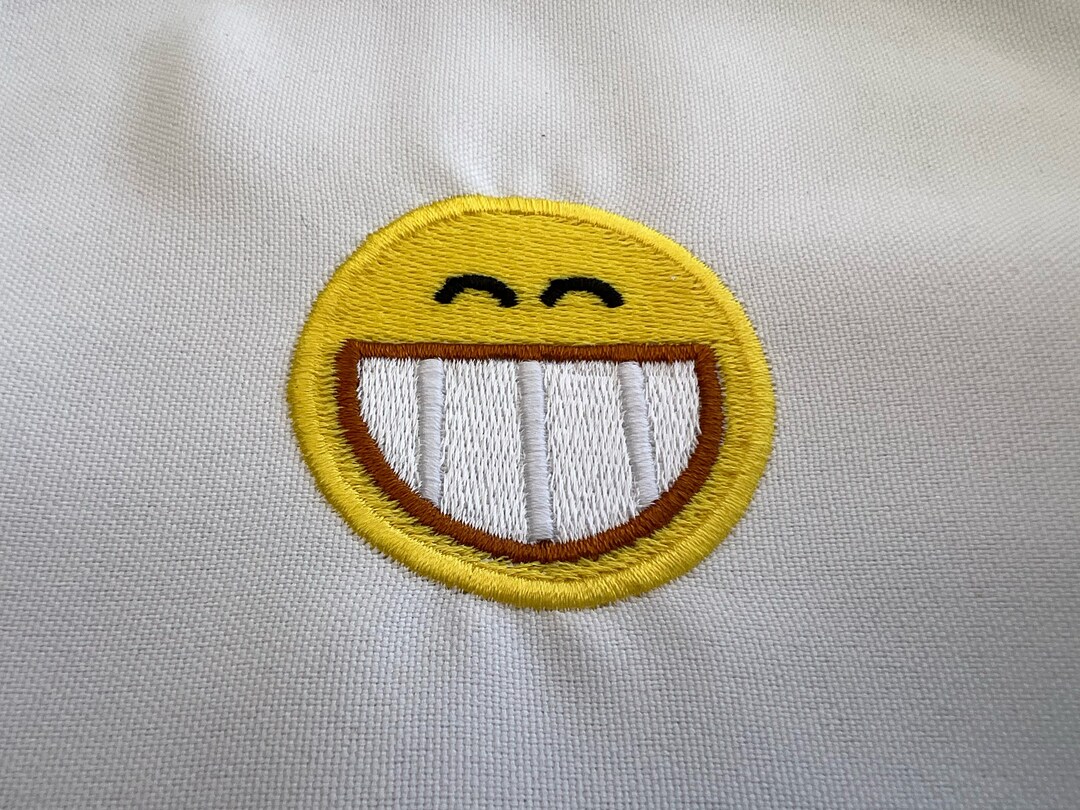 Smiley Embroidery File 50.2 Mm Grin Smirk Lol Emoji Design for Creative ...