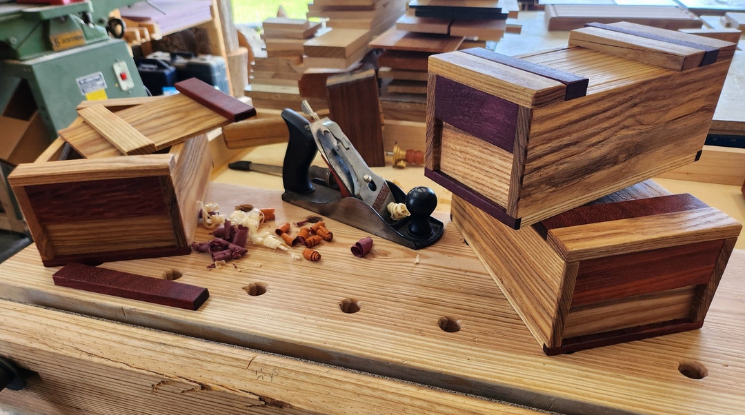 Wood Keepsake Gift Box Present Box Ash Wood and Purple Heart Box ...