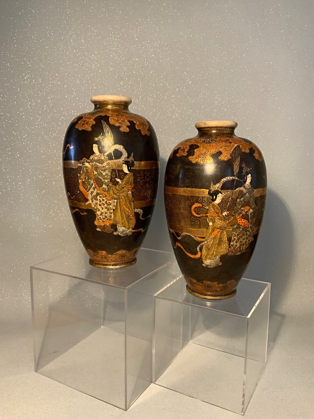 An Outstanding Antique Pair of Japanese Vases - Etsy