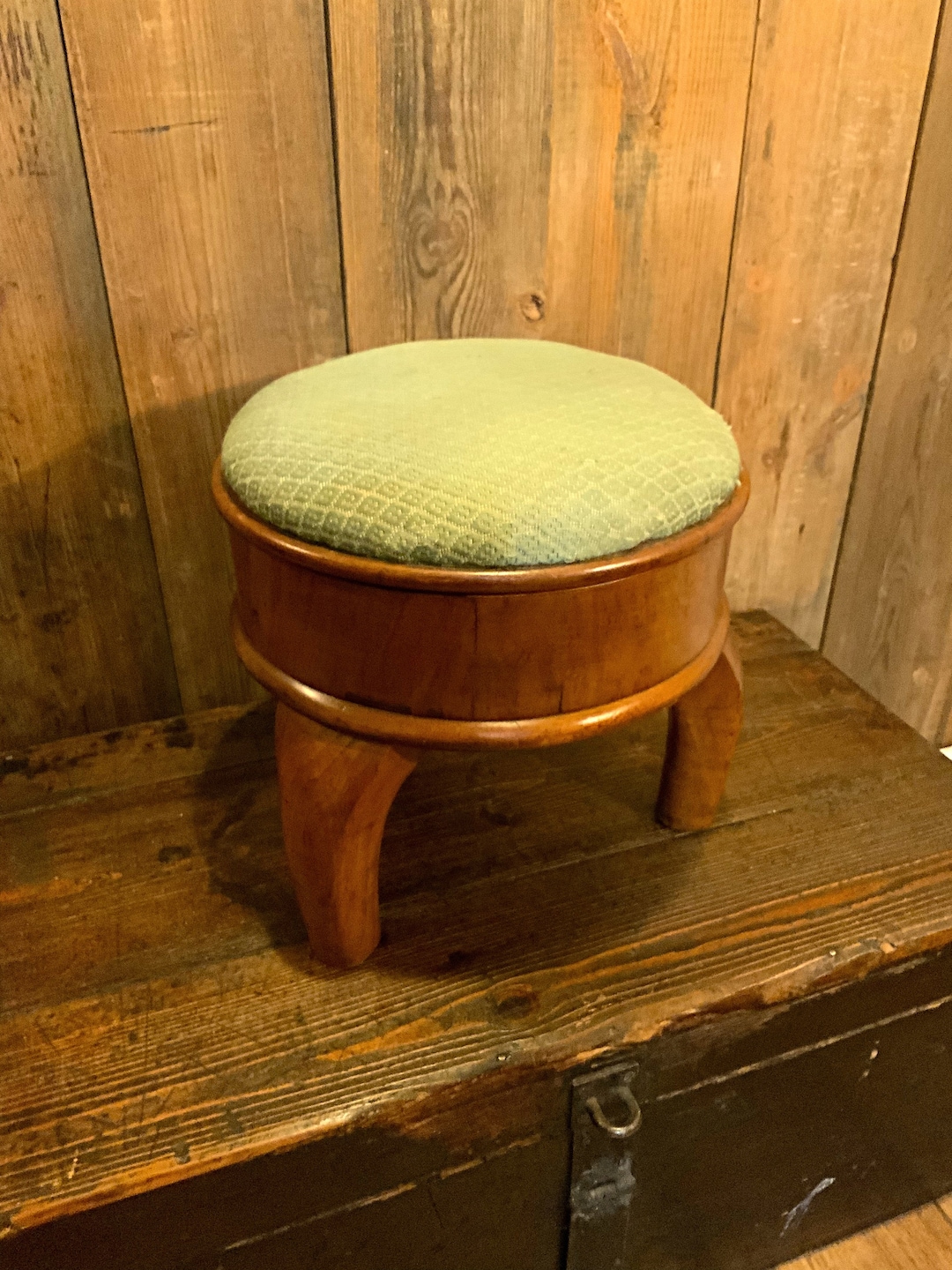 English Antique Foot Stool / Ottoman - Etsy