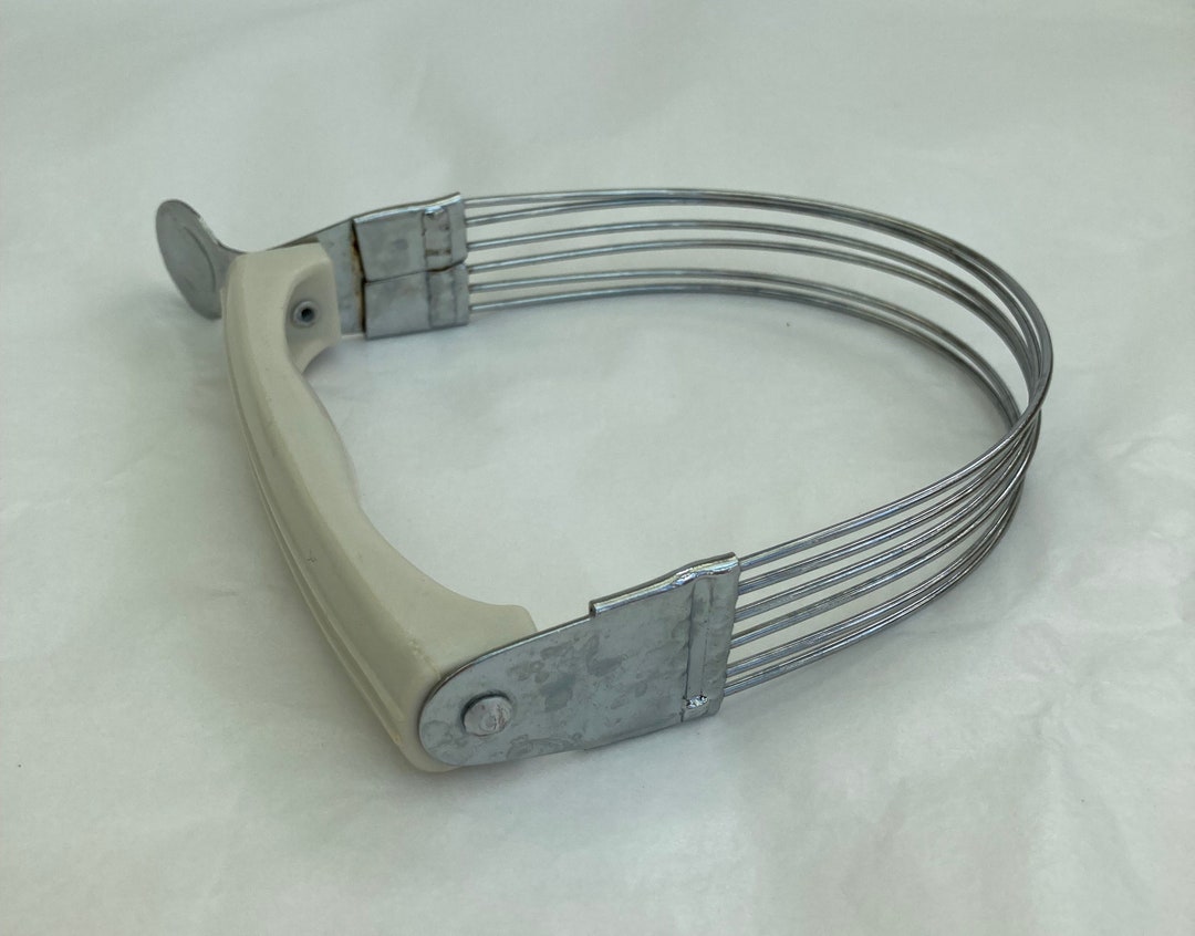 Vintage Pastry Cutter/blender, Kitchen Utensil - Etsy