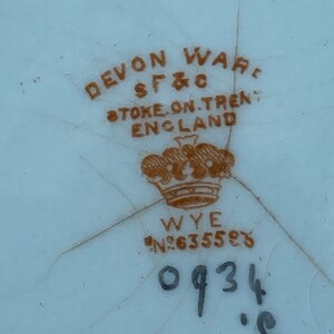 Vintage Devon Ware Scalloped Edged Hand Painted Ceramic Trivet/cake ...