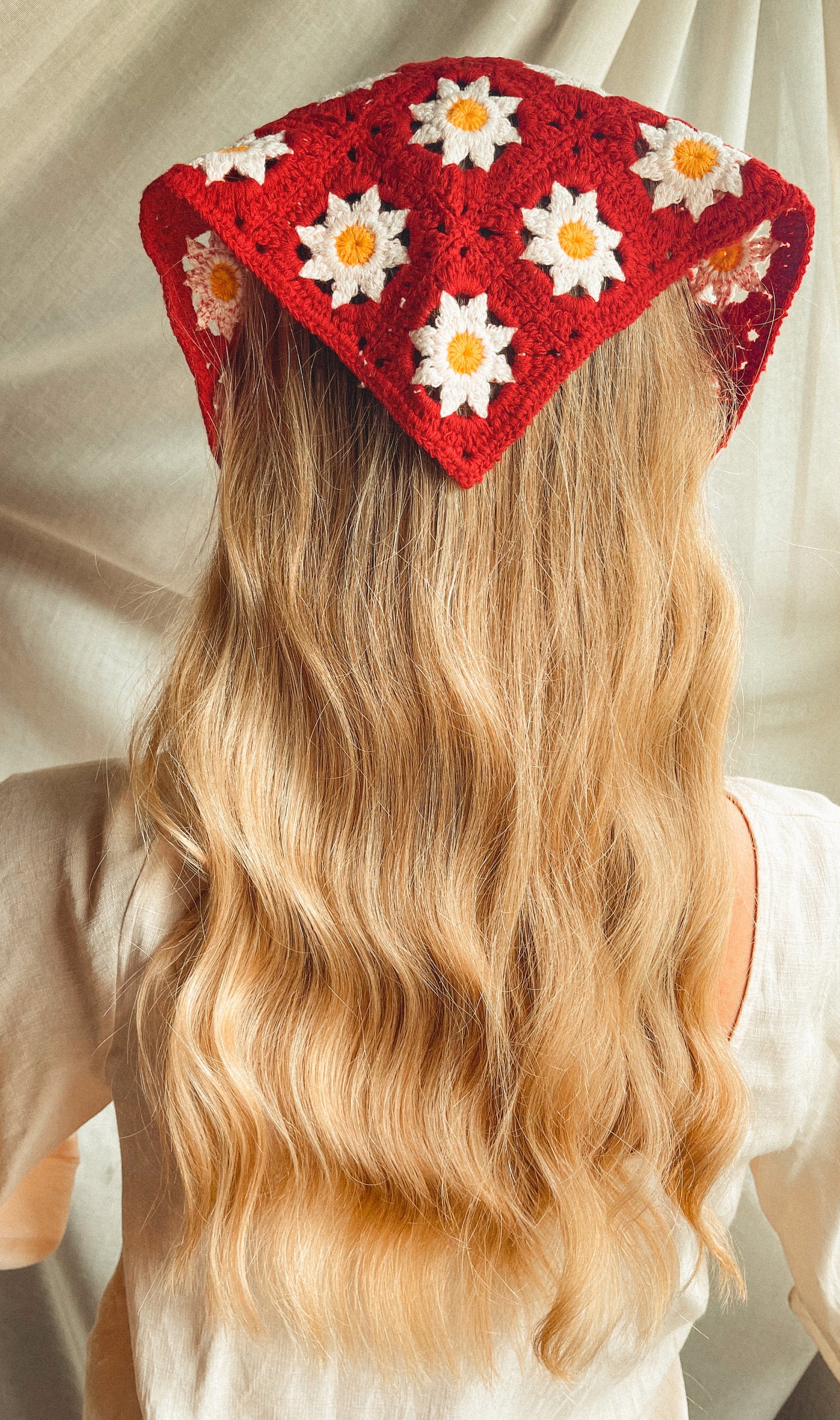 Crochet Flower Bandana / Crochet Daisy Bandana / Retro Bandana ...