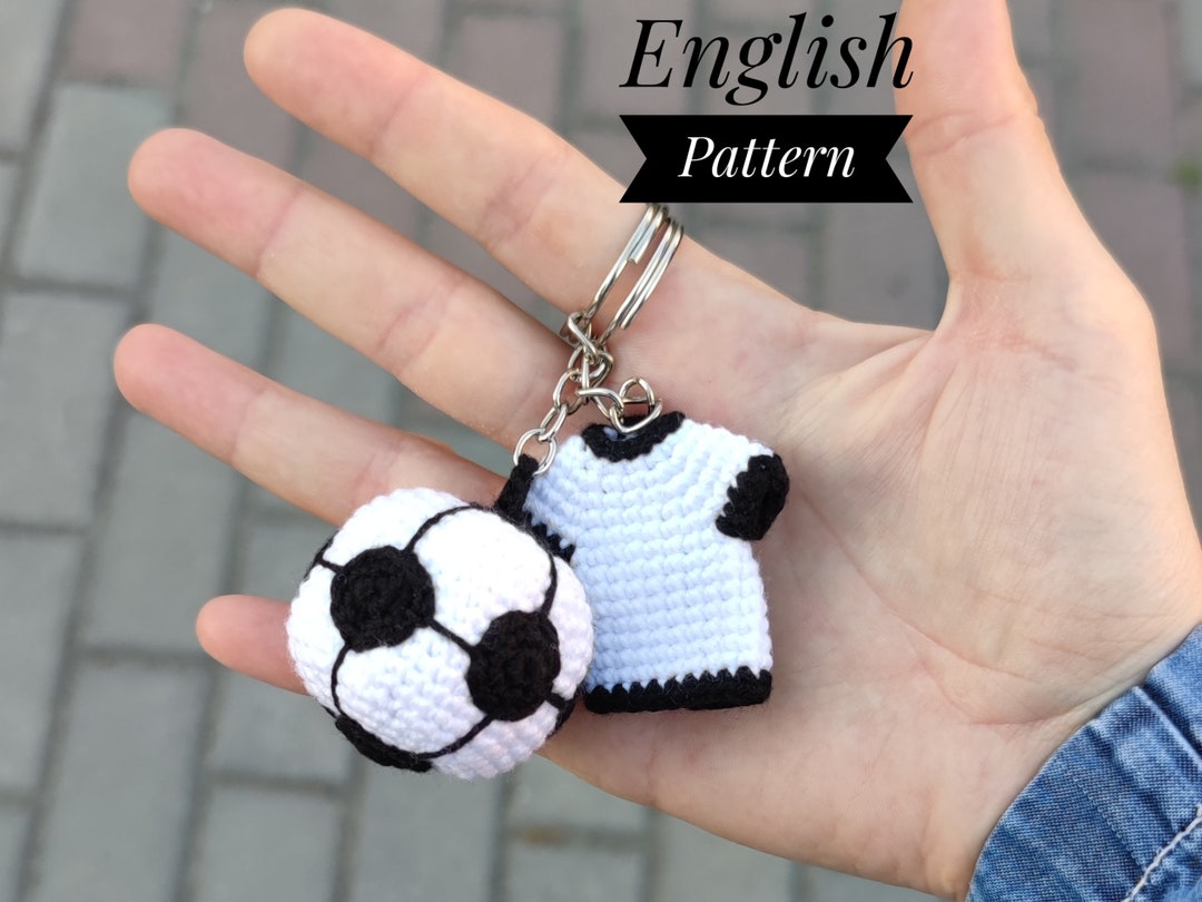 Football Keychain Crochet Pattern,t-shirt Keychain Pdf, Easy Crochet ...