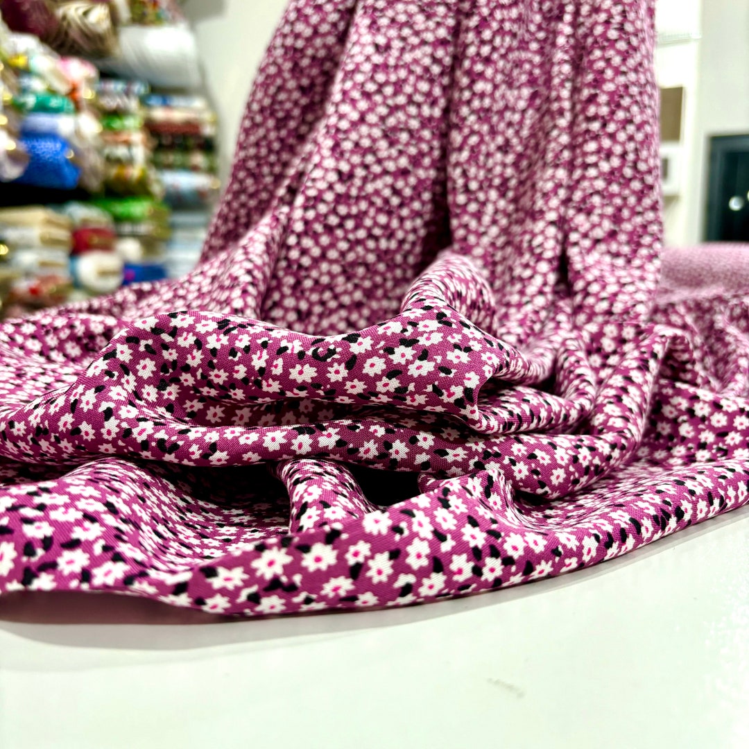 Crunchy Flower Patterned %100 Viscose Fabric, Design Fashion Fabric ...