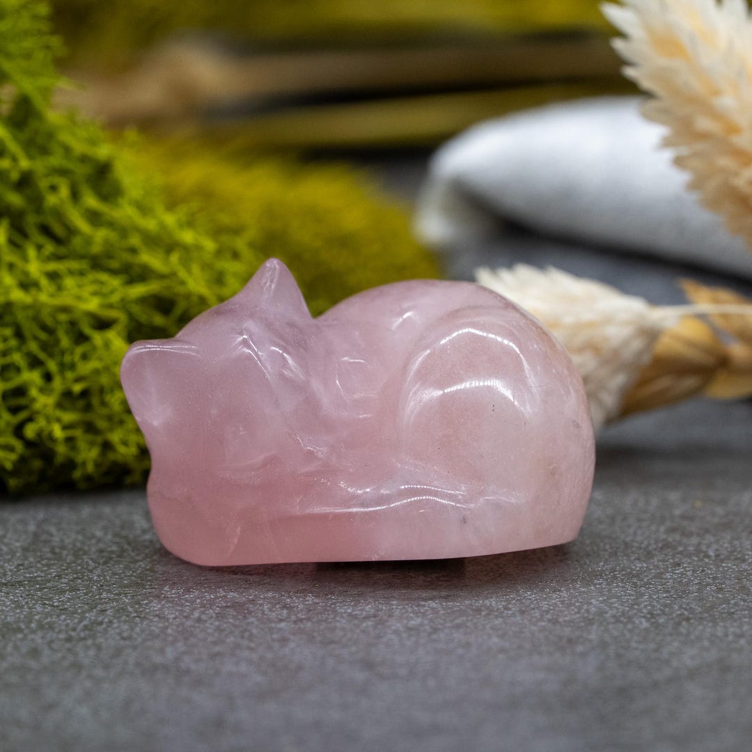 Pink Rose Quartz Crystal Sleeping Cat Carving Stone Healing Protection ...