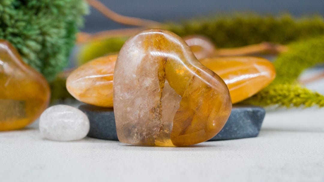 Golden Healer Quartz Crystal Heart Healing Protection Crystal ...