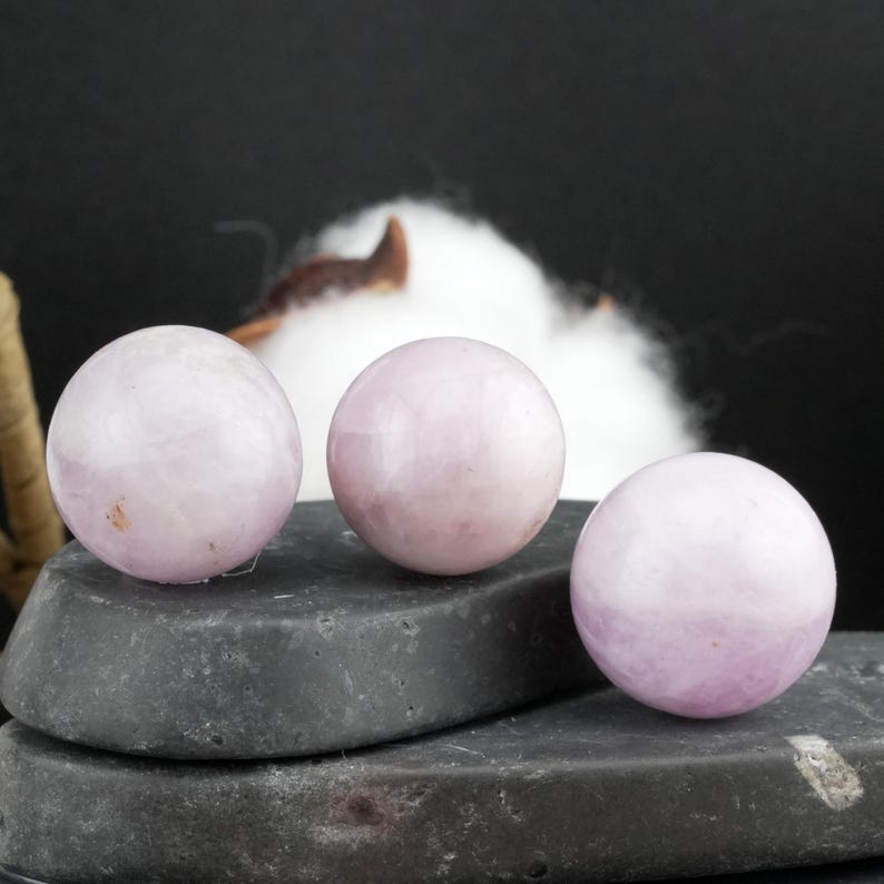 Natural Kunzite Mini Sphere Crystal Decor Gift Spiritual Meditation ...