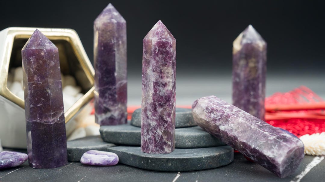 Unicorn Stone Crystal Tower Purple Tower Chakra Energy Point Lepidolite ...