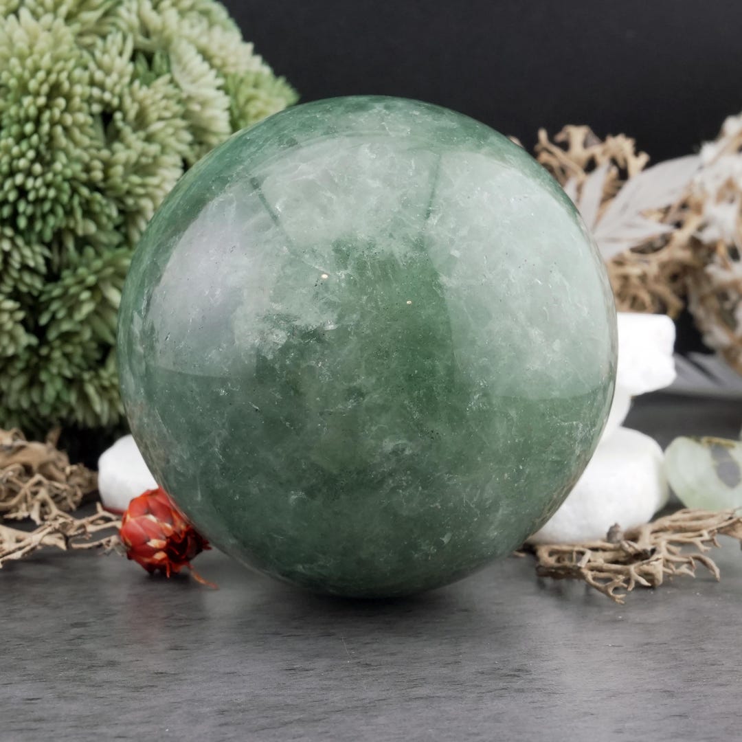 Green Strawberry Quartz Sphere Crystal Ball Decor Spiritual Gift ...