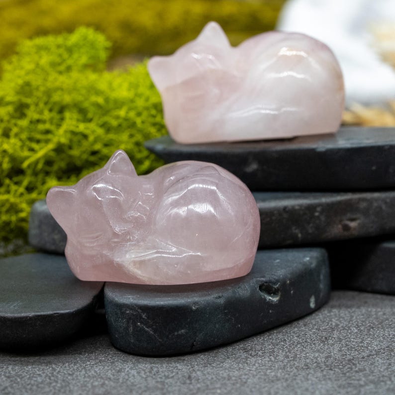 Pink Rose Quartz Crystal Sleeping Cat Carving Stone Healing Protection ...