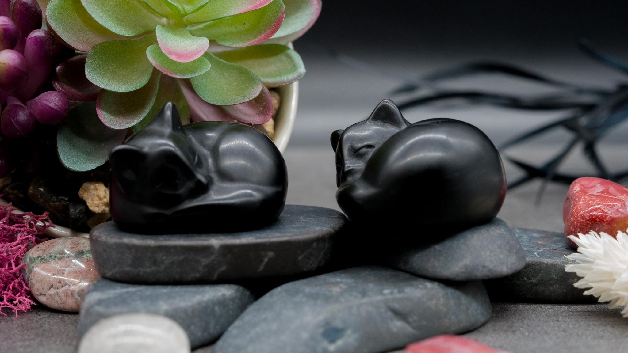 Obsidian Crystal Sleeping Cat Spiritual Healing Protection Trinket ...