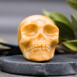 Natural Yellow Jasper Crystal Skull Figurine Spiritual Healing ...