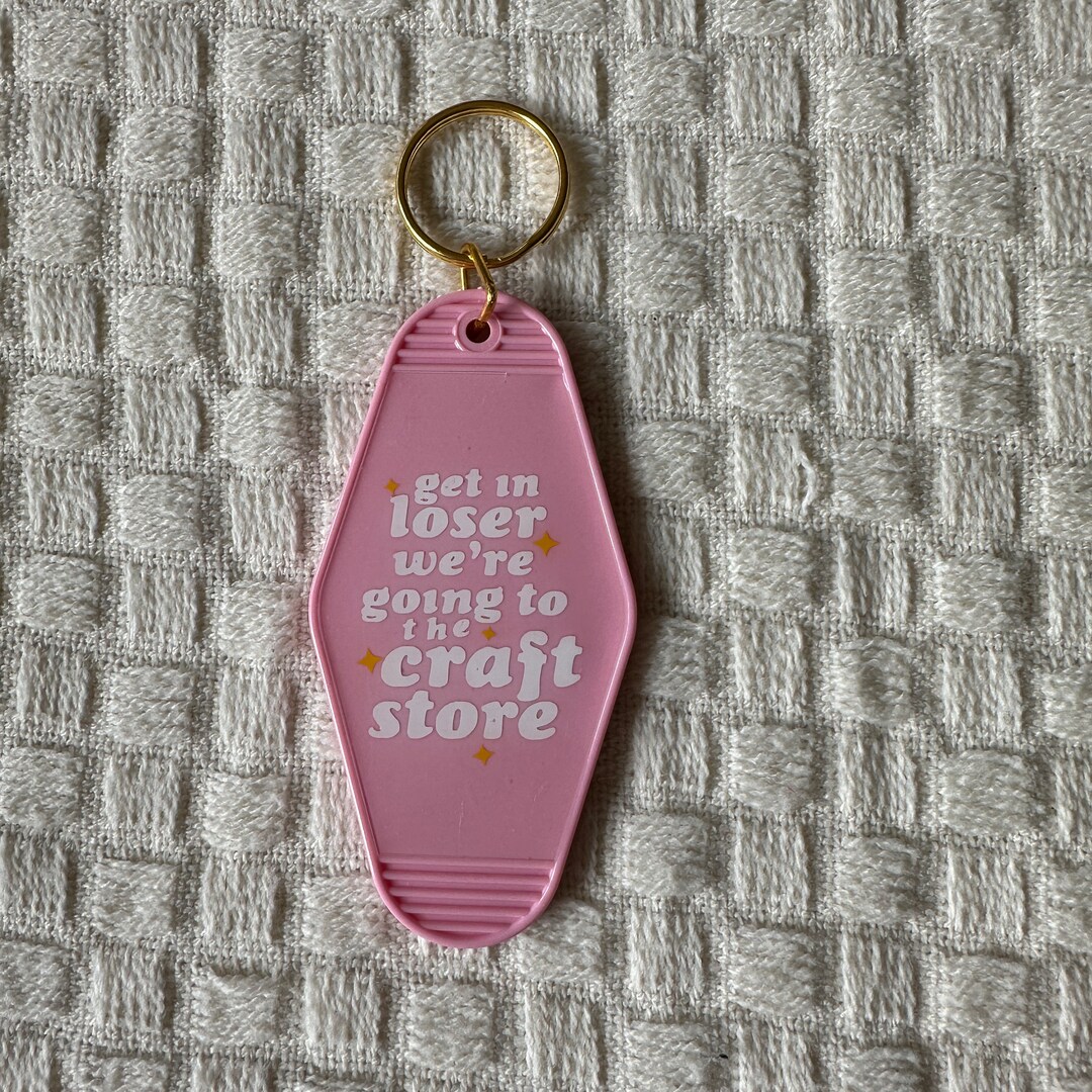 Craft Store Retro Motel Keychain, Motel Keychain, Cute Keychains ...