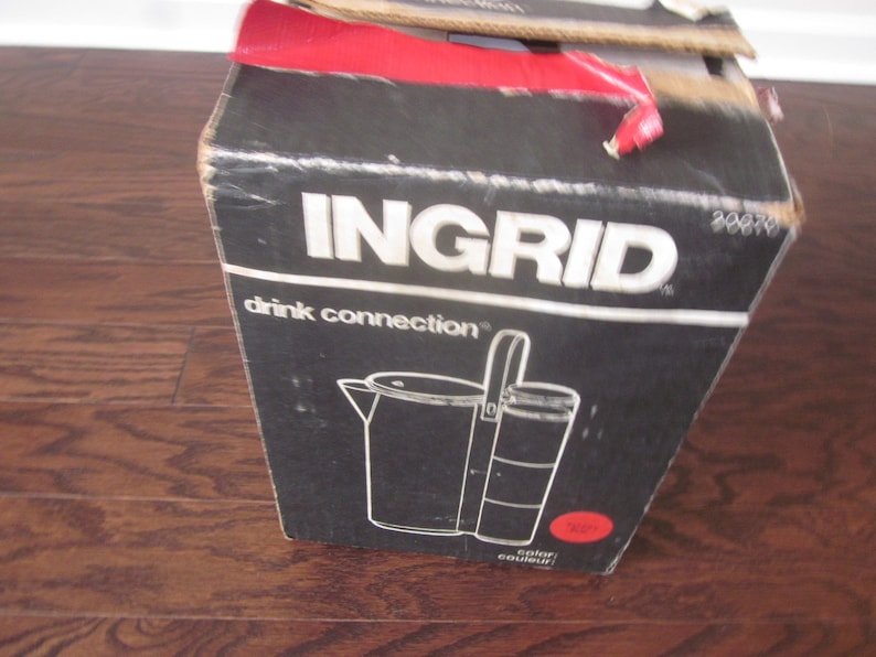 Vintage Ingrid Drink Connection Plastic Picnic Set From the 1970's ...