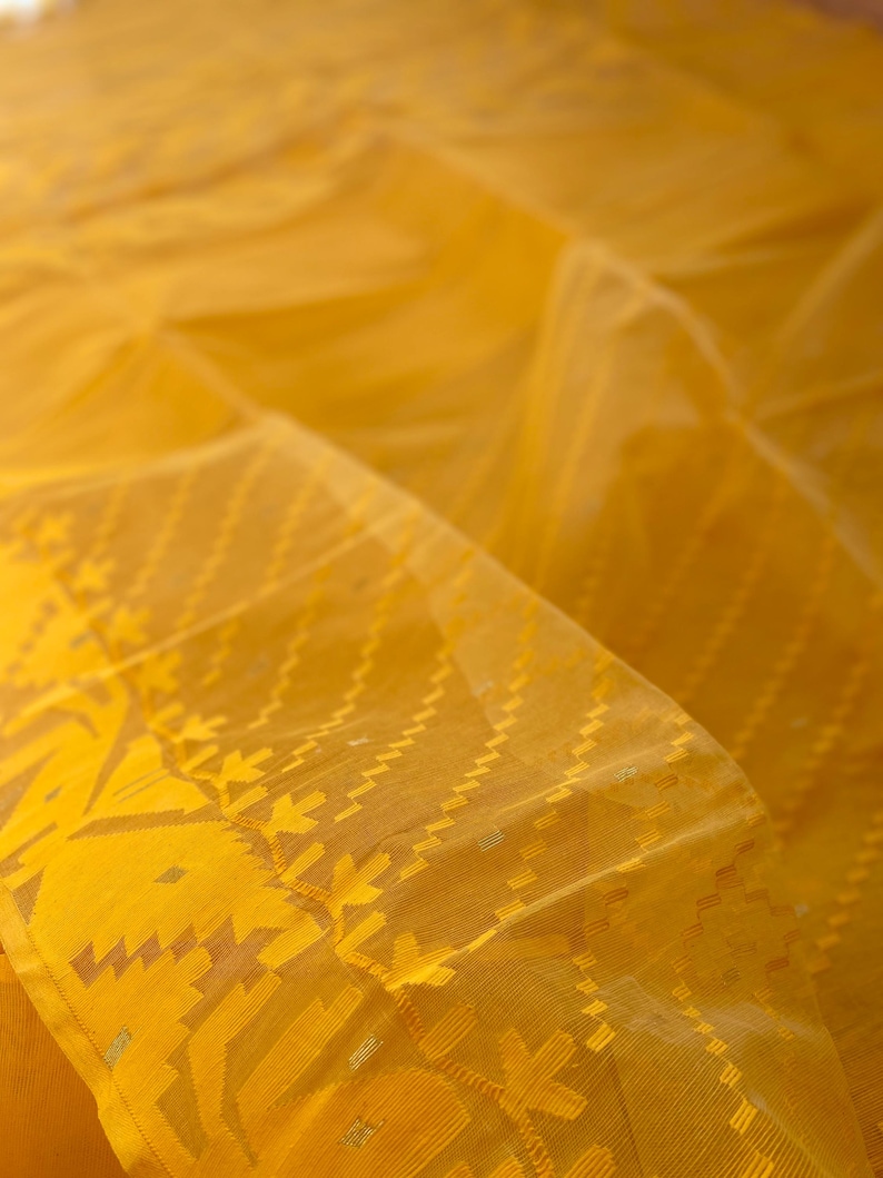 Beautiful and 100% Original Bangladeshi Dhakai Half Silk Jamdani Saree ...