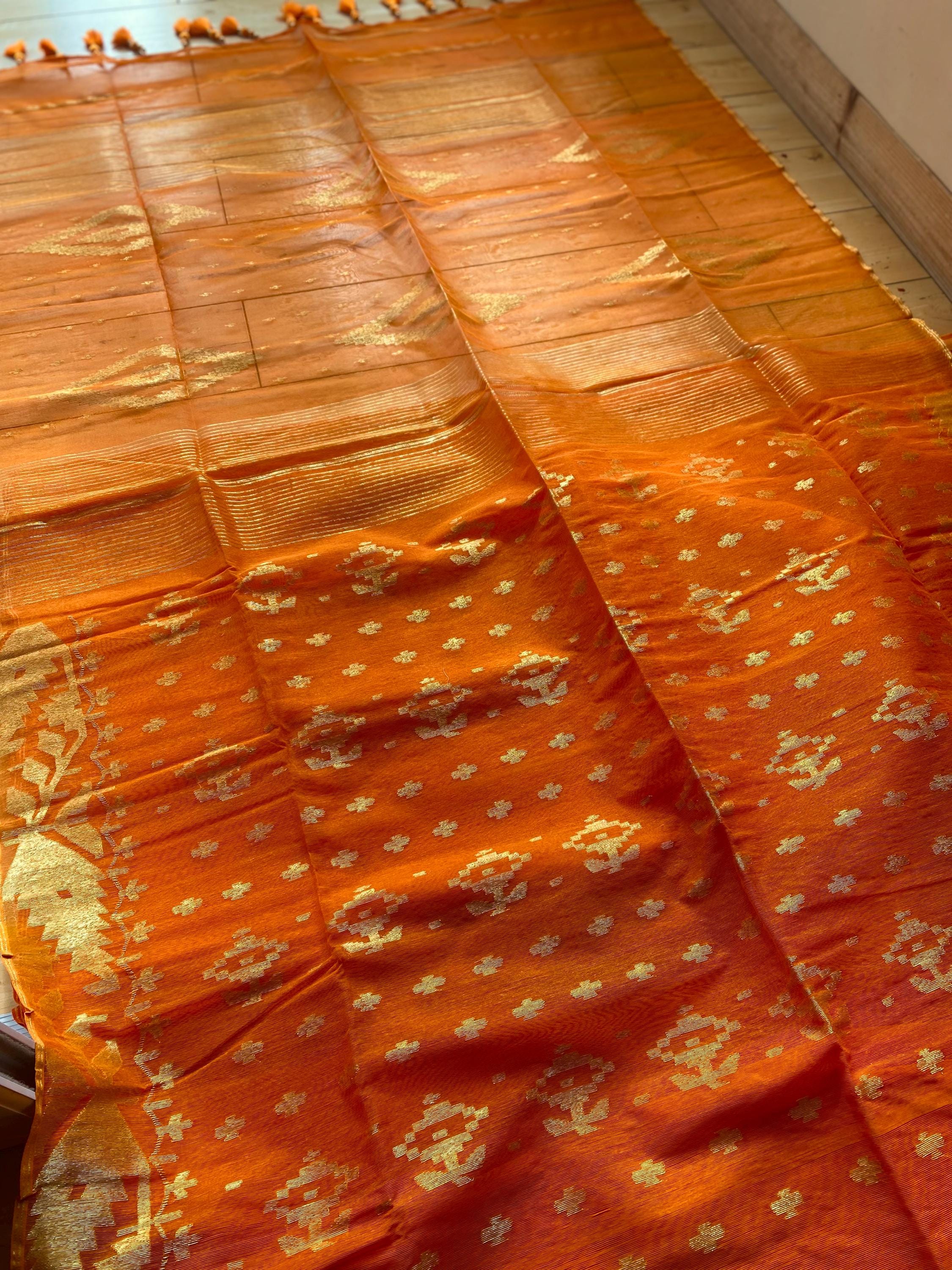 Beautiful and Authentic Bangladeshi Dhakai Half Silk Jamdani Saree ...
