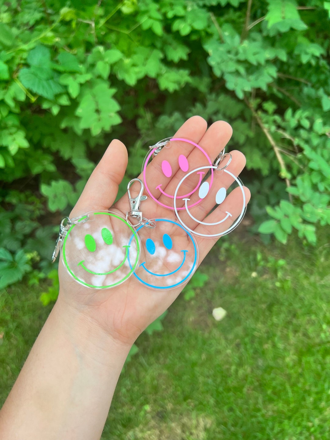 Smiley Face Acrylic Keychain / Happy Face Keychain / Trendy - Etsy